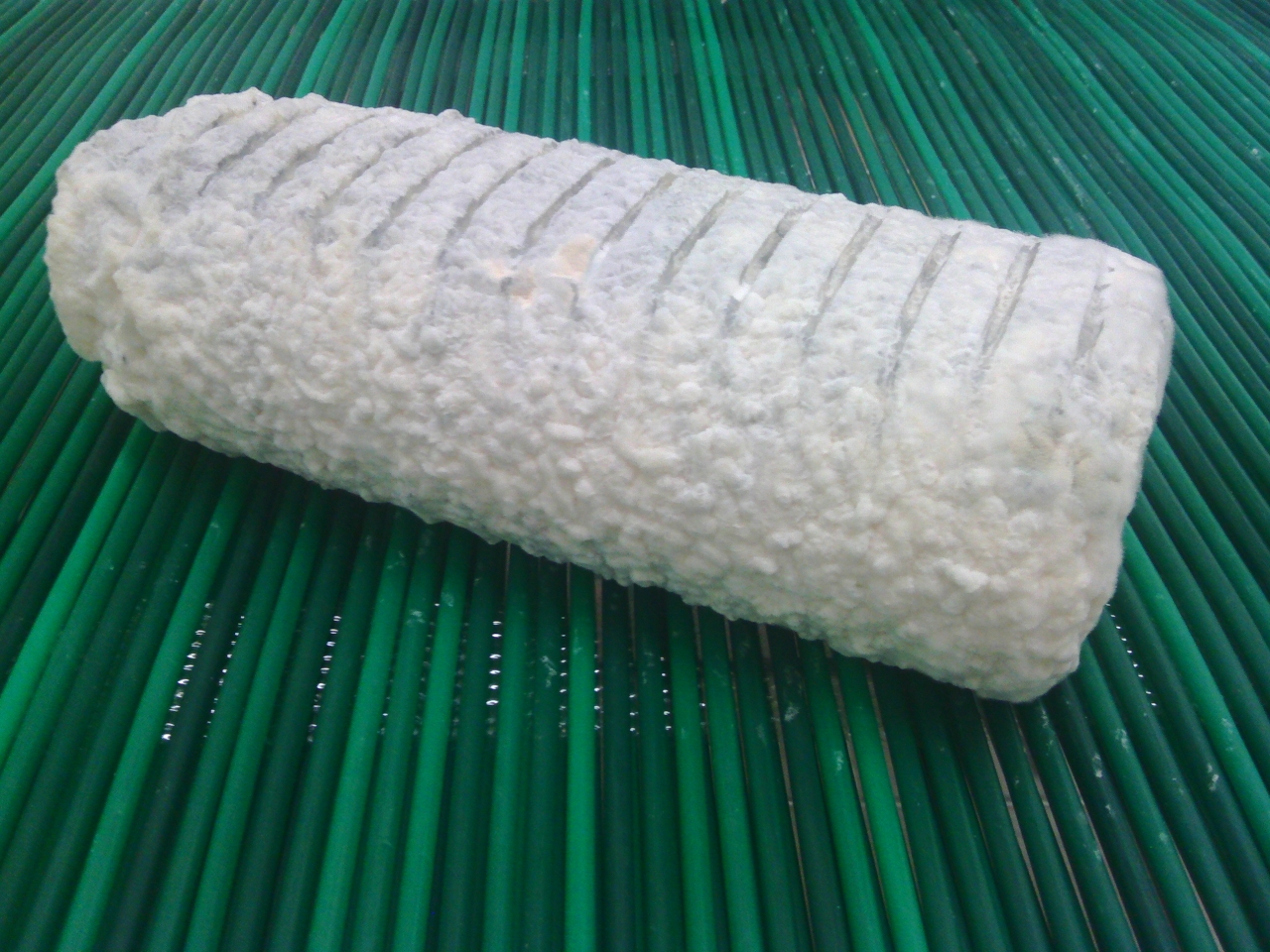 Grosse bûche de chèvre affinée - 280 g - Picard Céline & Franck ...