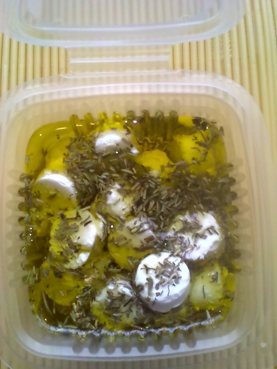 Petits bouchons apéritif de chèvre frais aux herbes de provence - 20 u ...