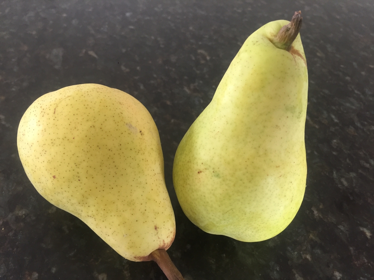 Lot de poires william - 2 kg - Vergers Des Roussieres - Locavor.fr