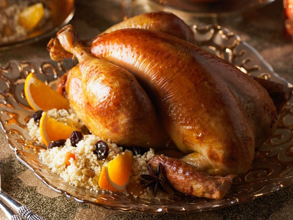 Poularde fermière de 2 à 2.2 kg - 1 u - Les Plumes De L'arnes - Locavor.fr