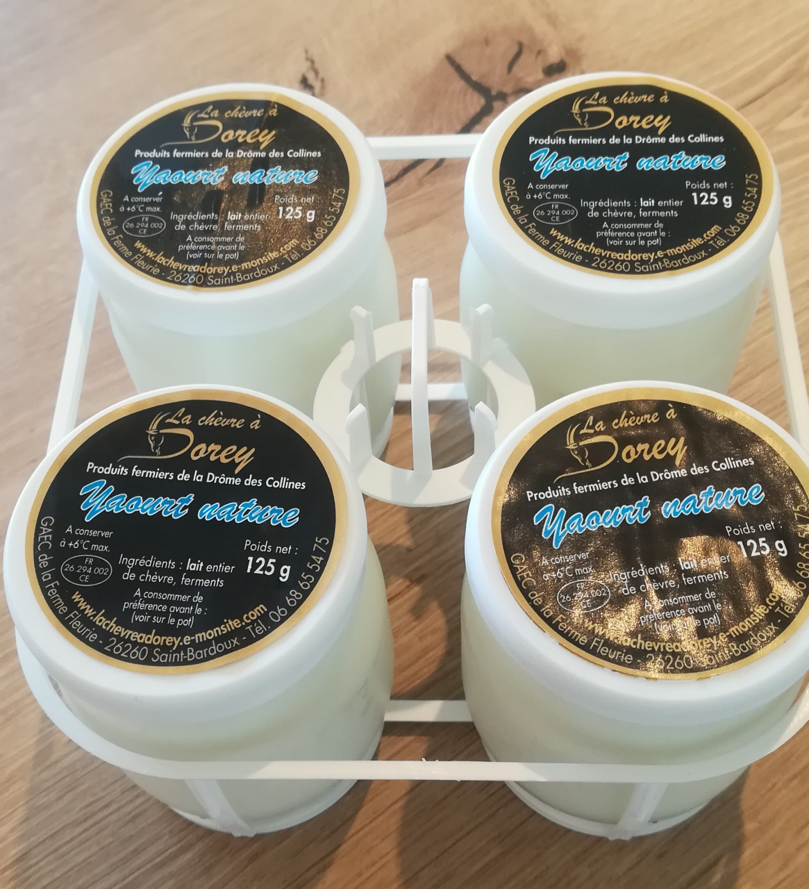 Yaourts nature au lait de chèvre - 500 g - La Chèvre à Dorey - Locavor.fr