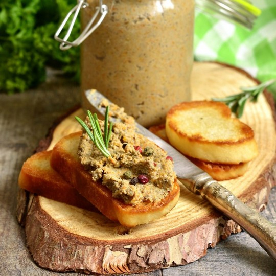 Pâté de canard 180gr au poivre vert en conserve - 1 u - La Ferme Du Val ...