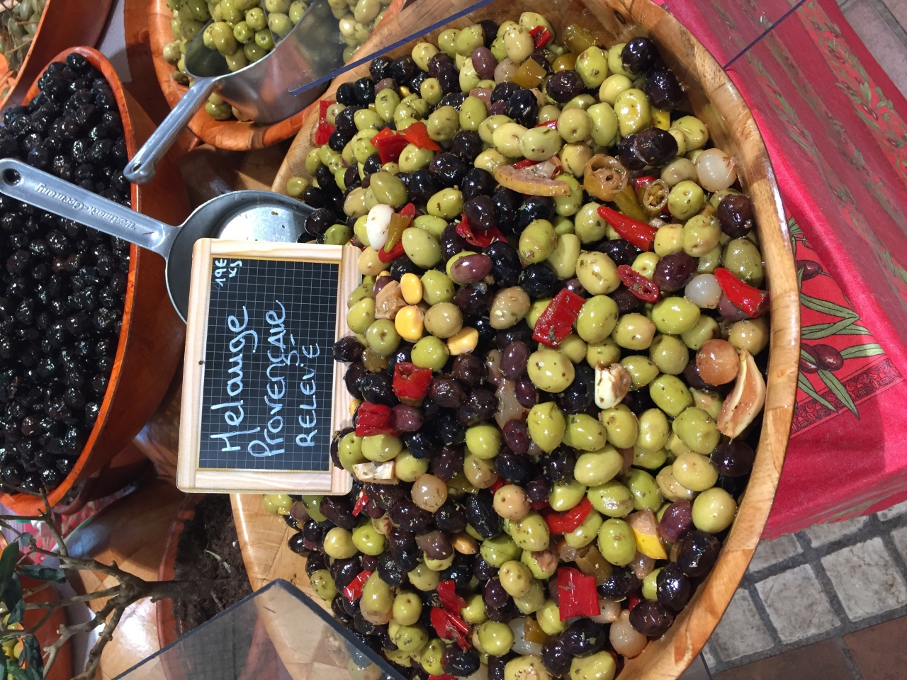Mélange provençal relevé - 2 formats - Au Coeur De L'olive - Locavor.fr