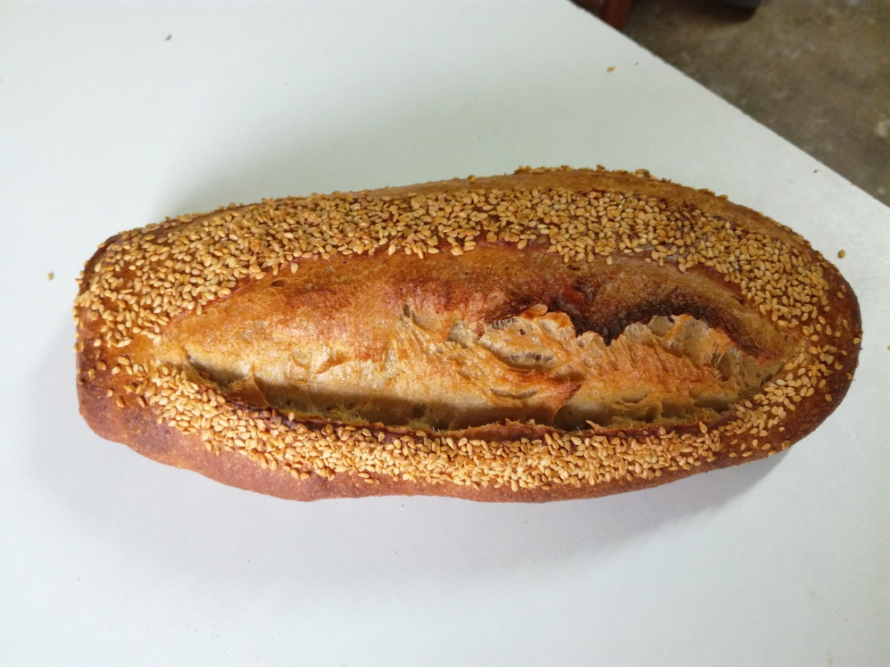 Pain levain au sésame 500g - 500 g - La Boultangerie - Locavor.fr