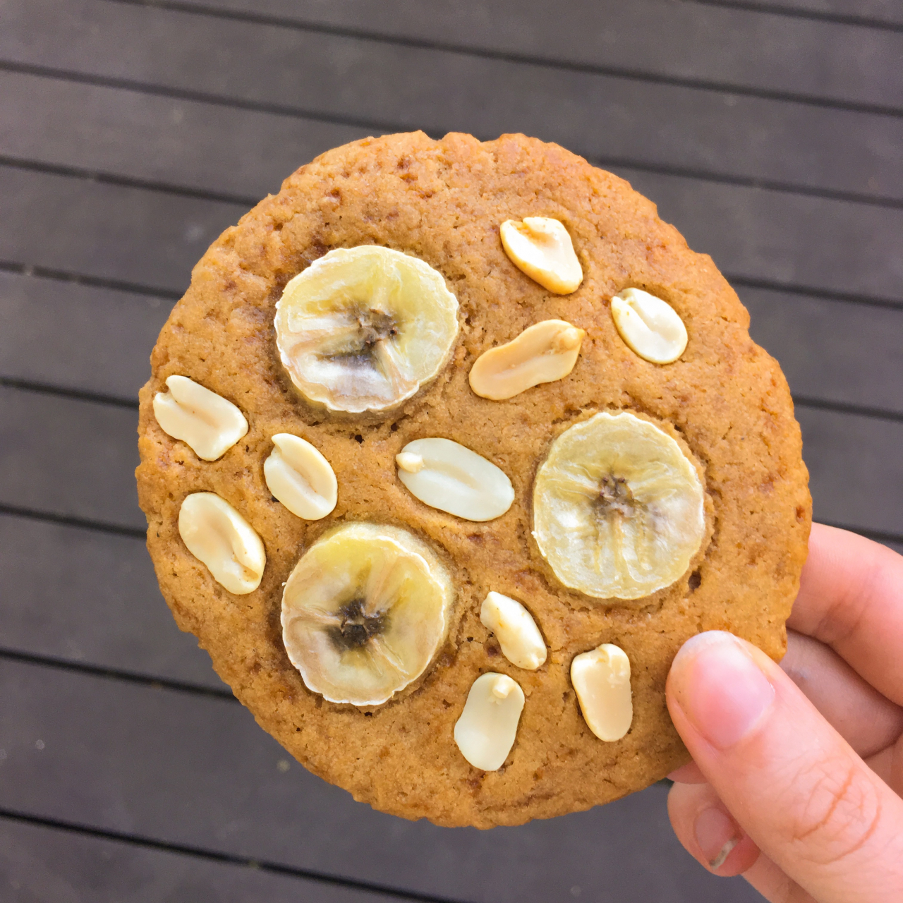 Cookie banane & cacahuète - 1 u - La Pâtisserie De Rebecca - Locavor.fr