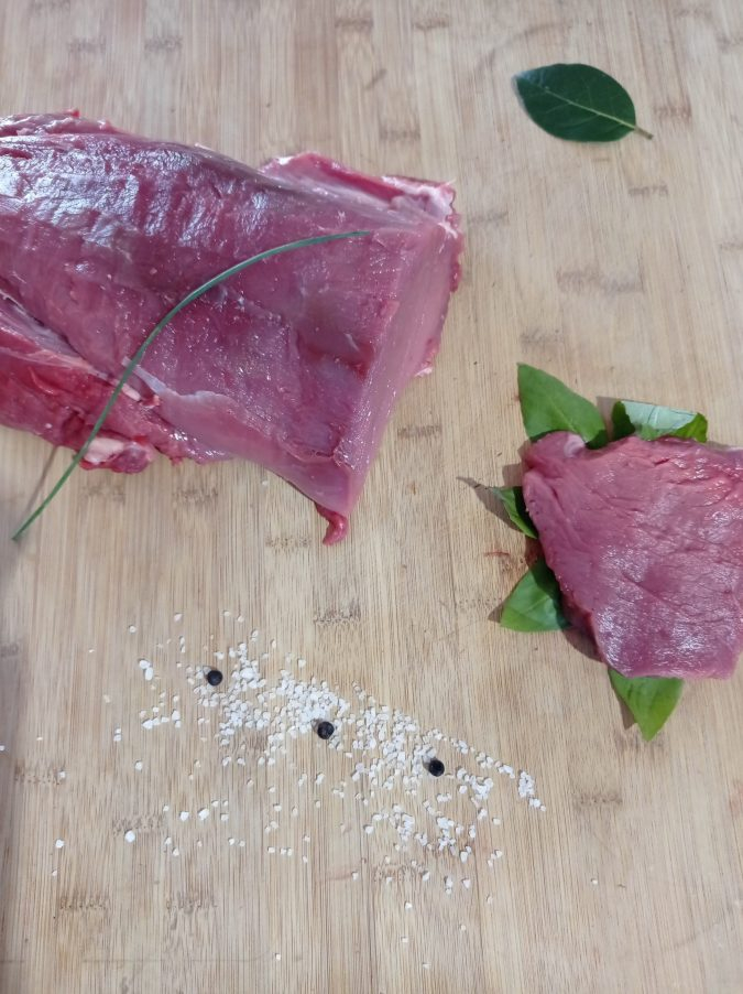 Tournedos bardé à la poitrine fumée - 250 g - Histoire De Viande ...