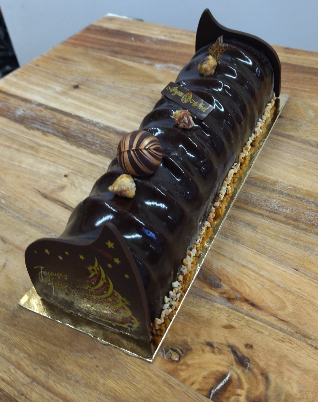 Bûche "4 saisons" - 8 parts - 1 u - Boulangerie "le Bon Goût D'antan ...