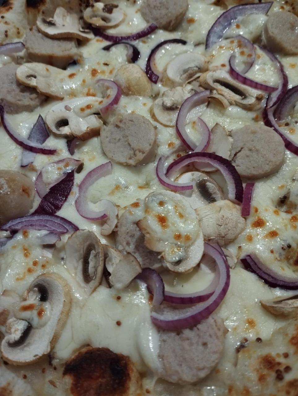 Pizza boudin blanc moutarde à l'ancienne - 400 g - Les Gâteaux De ...